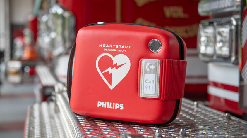 AEDs for First Responders | MME