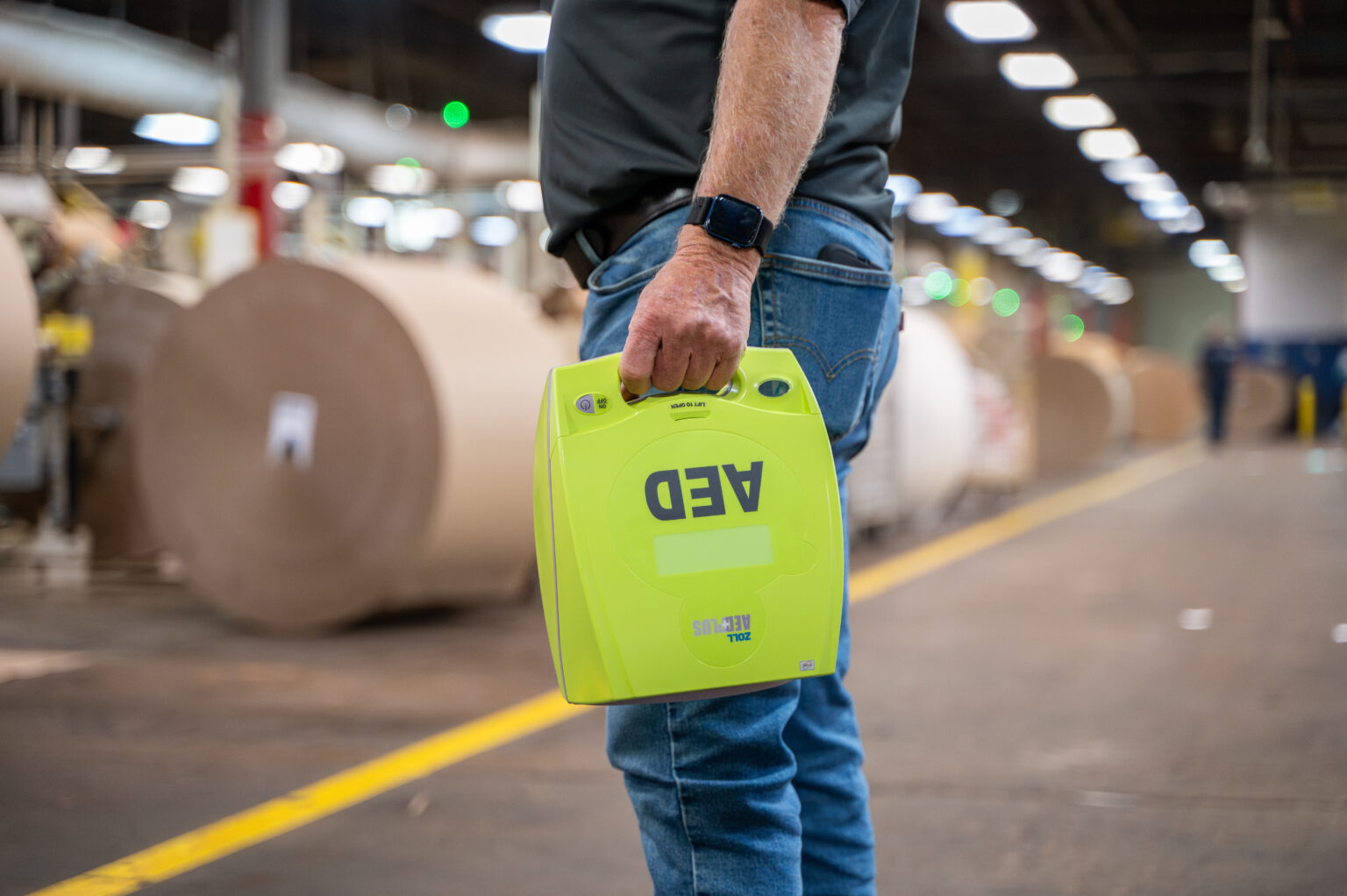 AEDs In The Workplace: Commonly Asked Questions & Answers | MME