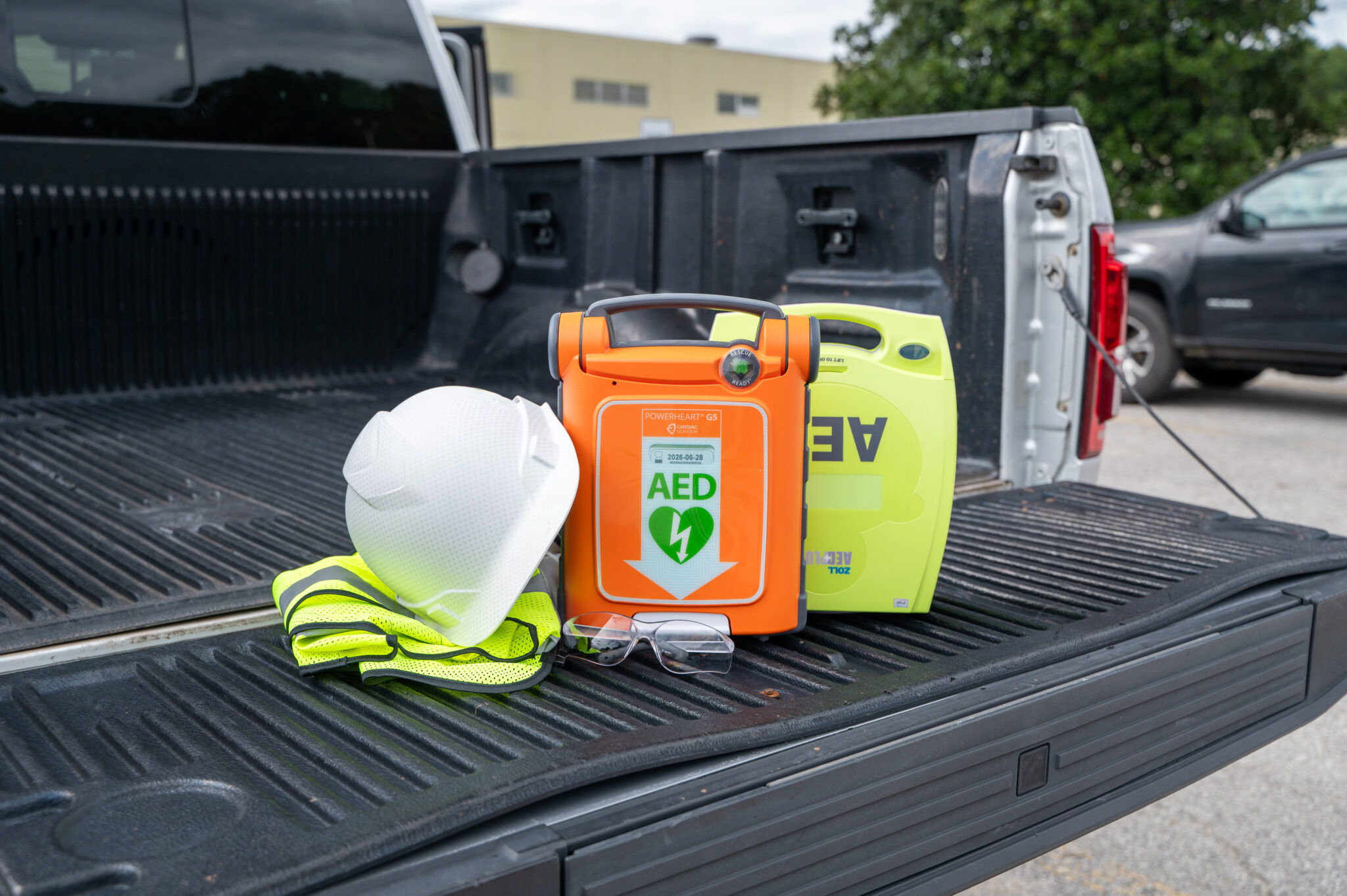 AEDs In The Workplace: Commonly Asked Questions & Answers | MME